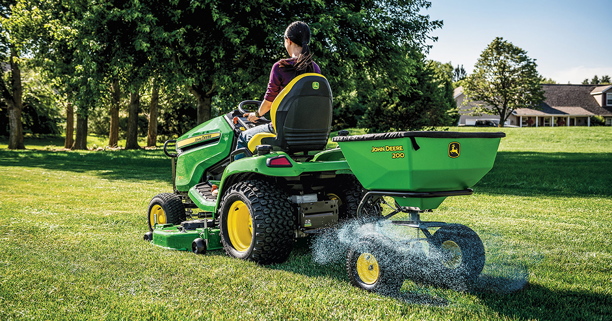 The Guide to Using Your John Deere Lawn Mower All Year Long | RDO ...